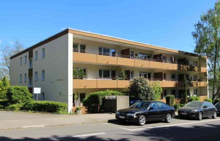 Saarbrücken Eschberg: kleine, gemütliche 1 ZKB Wohnung mit Balkon zur Rückseite des Hauses - Dr ...