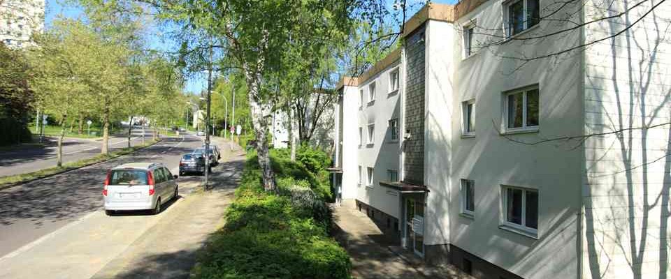 Wohnung Saarbrücken - Dr. Breit OHG - 600 preiswerte Mietwohnungen